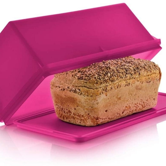 Tupperware | Kitchen | Tupperware Jumbo Bread Server | Poshmark
